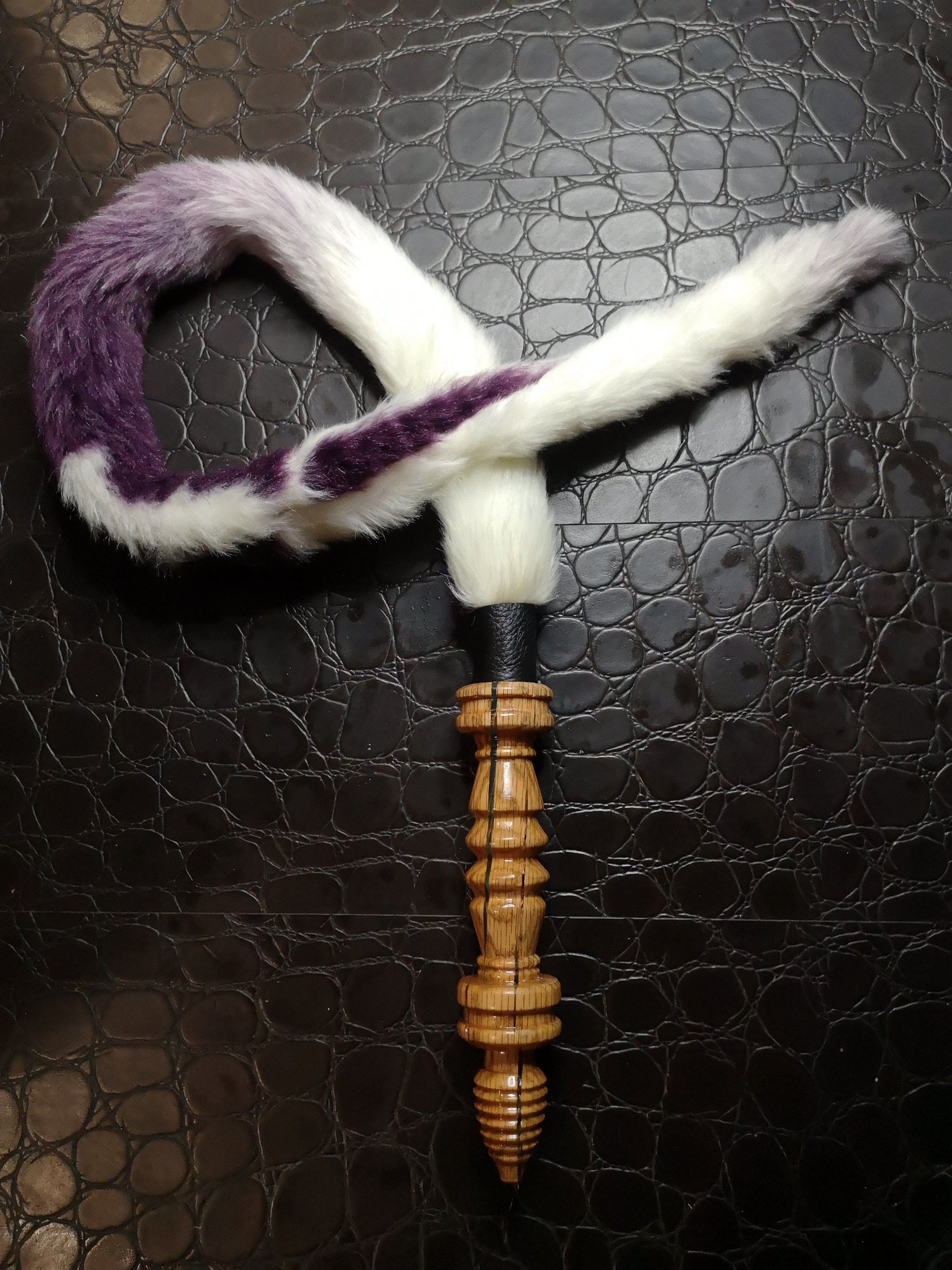 Weighted Fluffy Whip – Exquisite Pain Toys